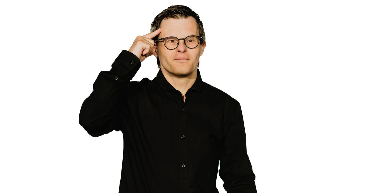 Sebastian Urbanski - RambaZamba Theater